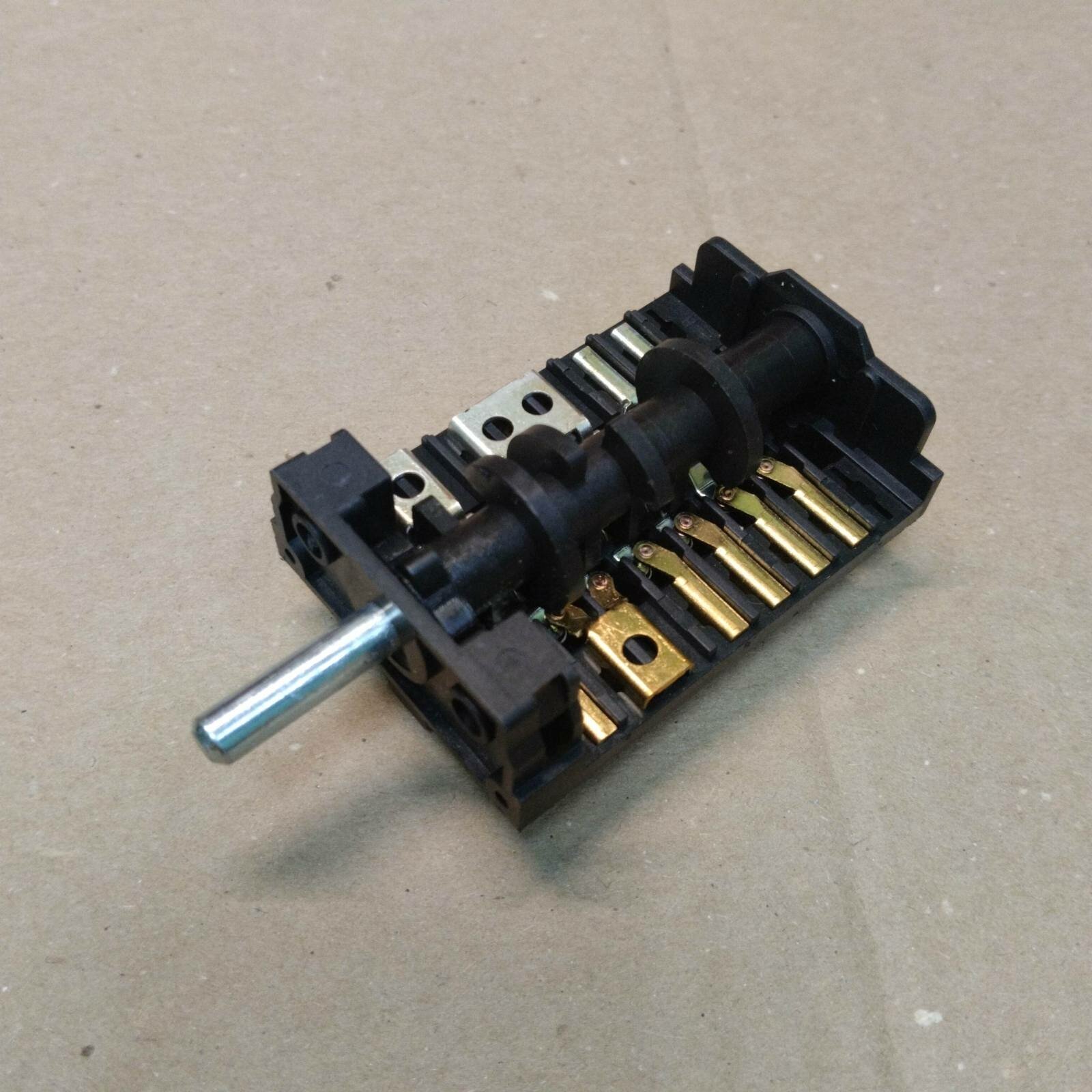 Переключатель режимов духовки Дарина 5 позиций 250V 16A EP160 ПМЭ27-2353П