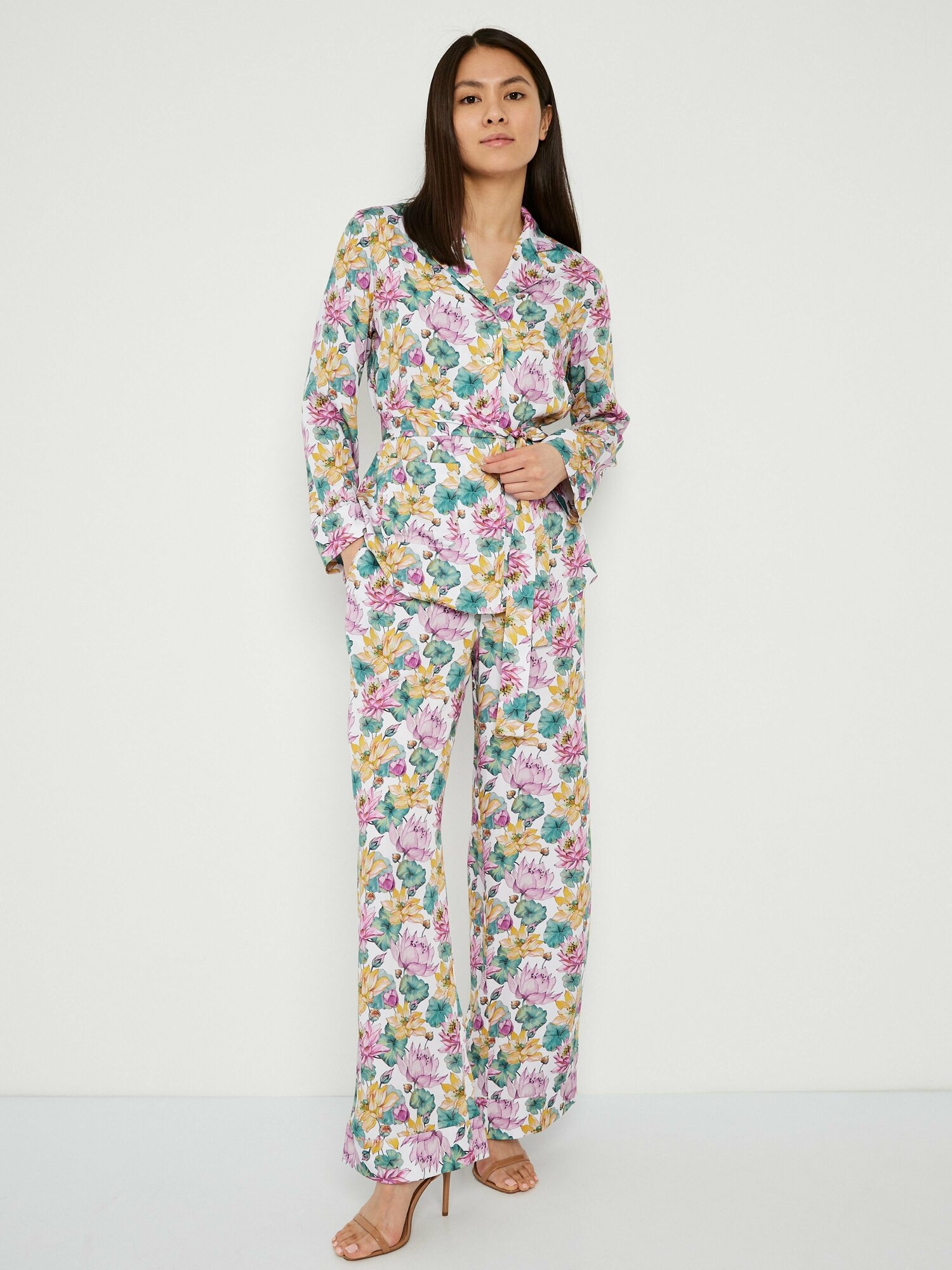 Комплект одежды