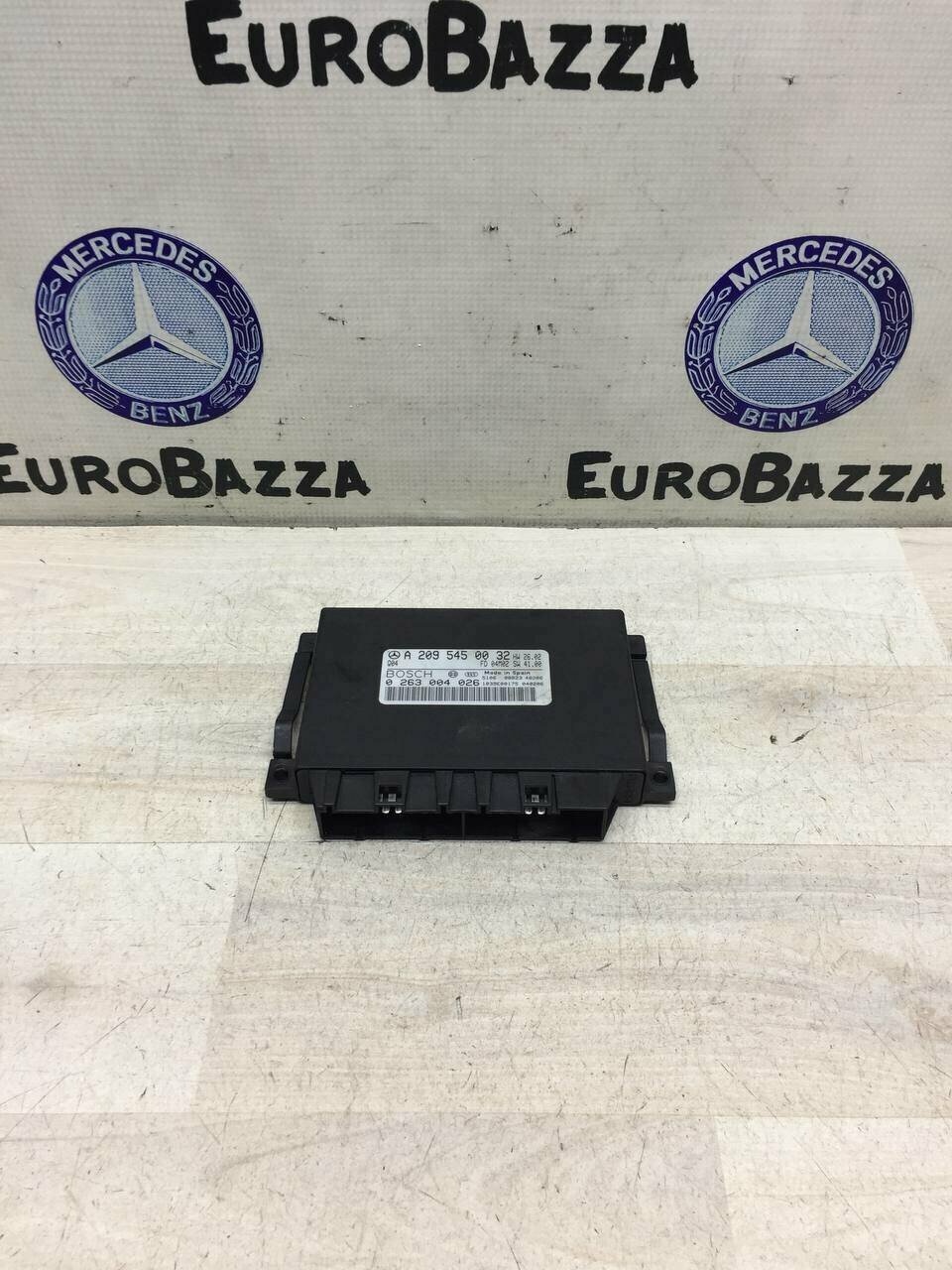 Блок управления парктрониками Mercedes W209 A2095450032