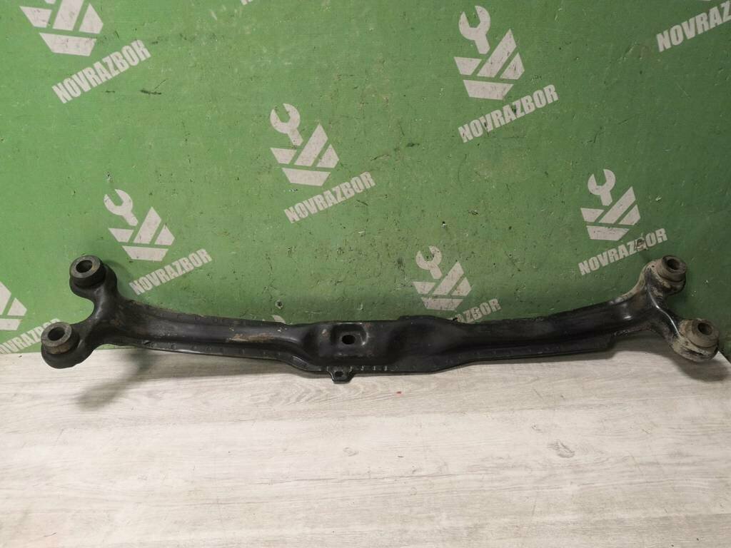 Балка передняя поперечная VW Passat B3 1988-1993