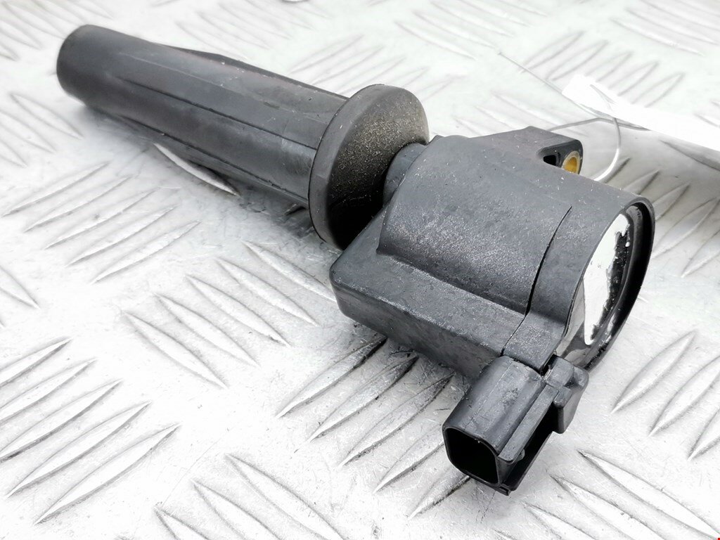 Катушка зажигания Ford Focus 2 5047437 арт. 1821782