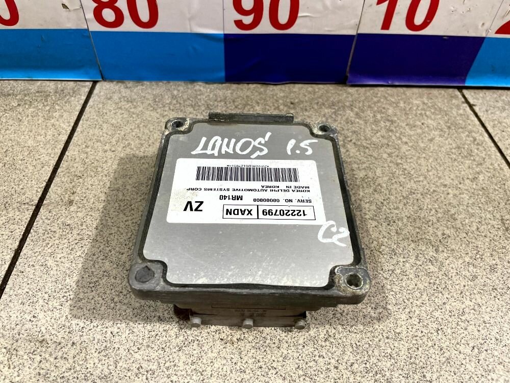 Блок управления двигателем Chevrolet Lanos 12220799