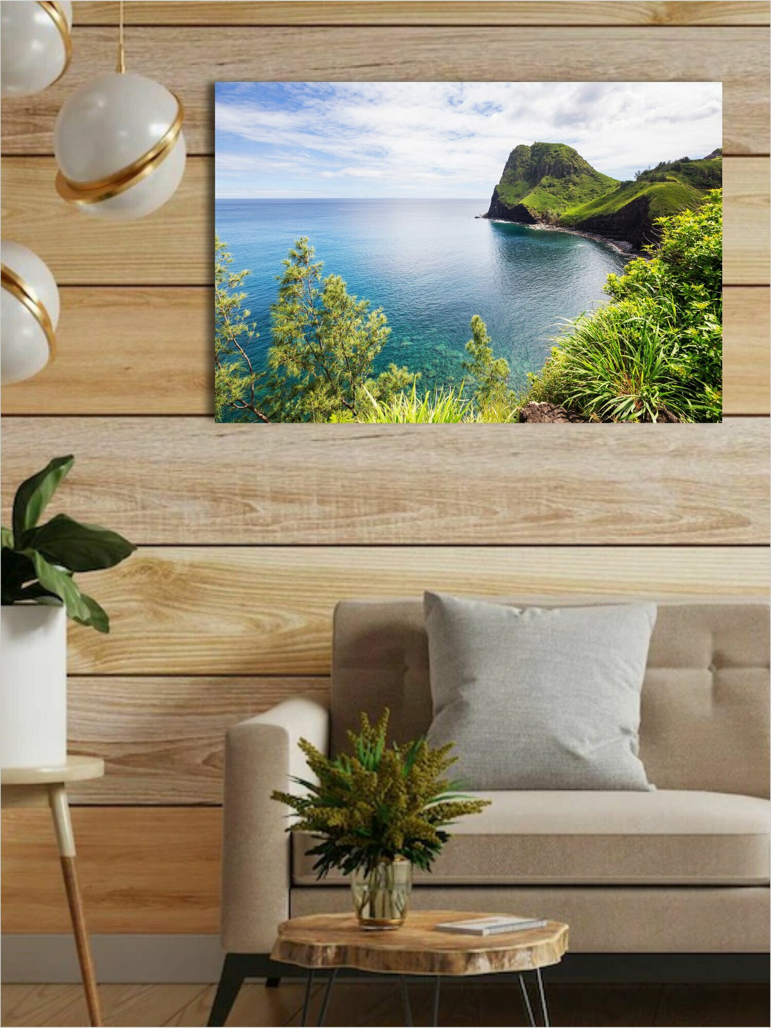 Картина для интерьера на стену пейзаж. Зелёный берег и спокойное море 50х70 см на холсте на подрамнике