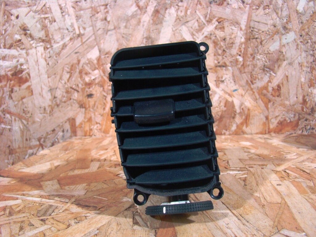 KIA RIO 2 Дефлектор воздушный в торпедо левый 974601G900