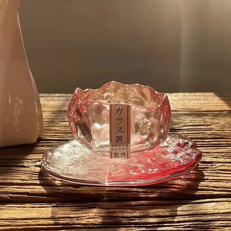 Розовые стеклянные чашки ручной работы, Cup and saucer, 50ml