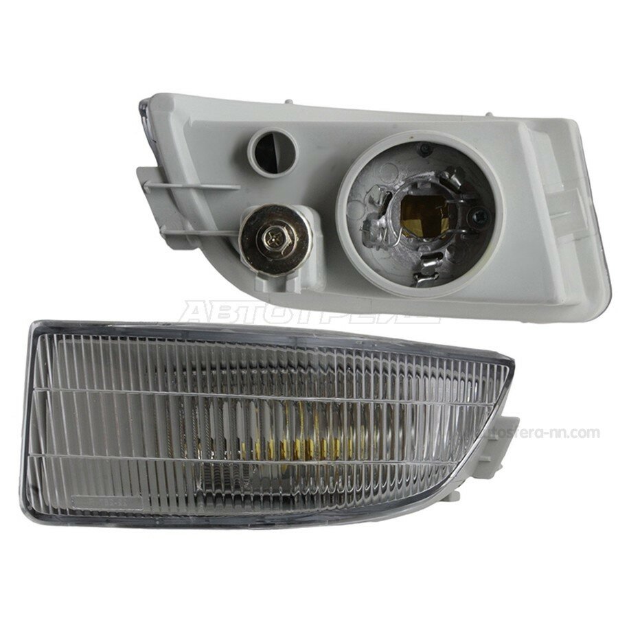 SAT ST22257L Фара противотуманная (Слева) Toyota Chaser (X100) 96-98