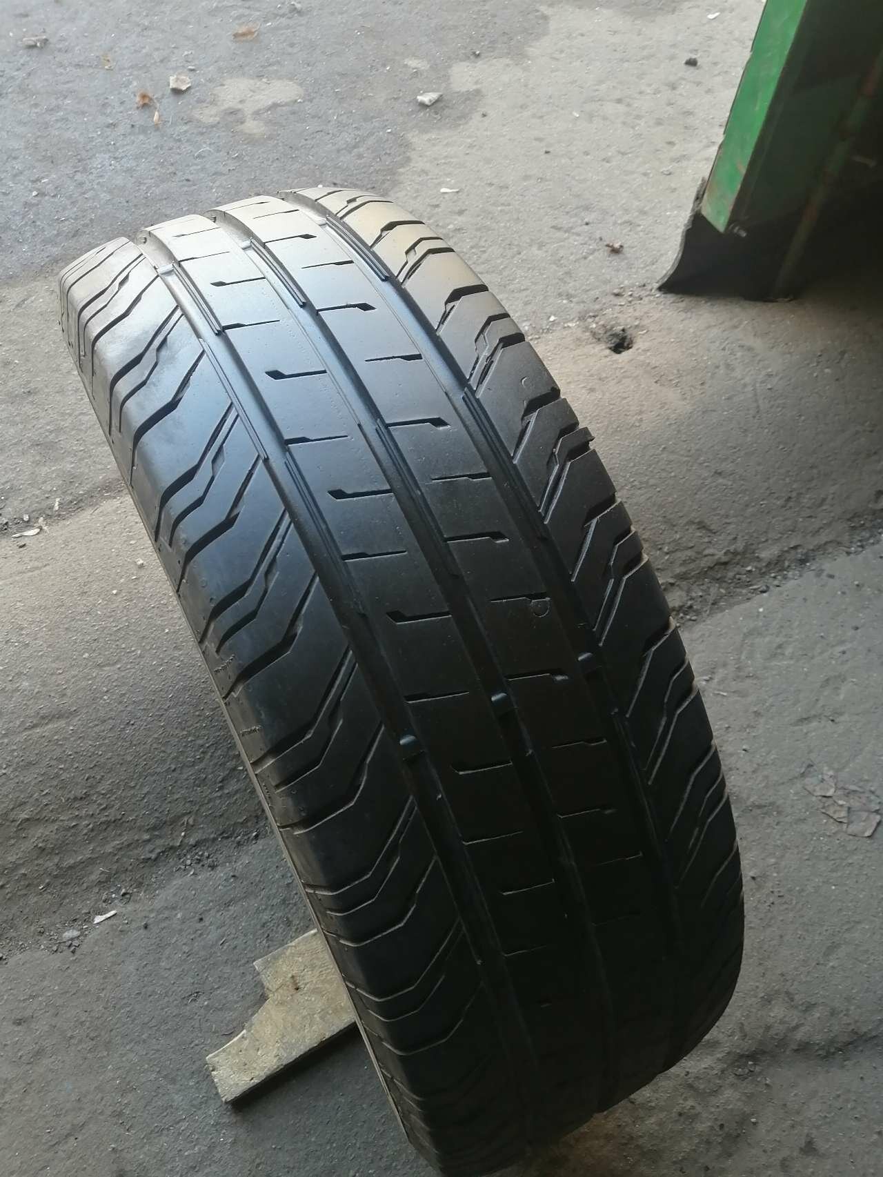 225/65 R16 112/110H Continental ContiVanContac 200 остаток:7.5 мм год: арт:84340118