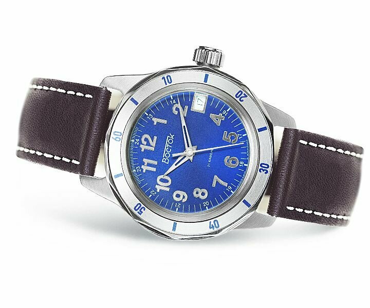 Наручные часы Мегаполис