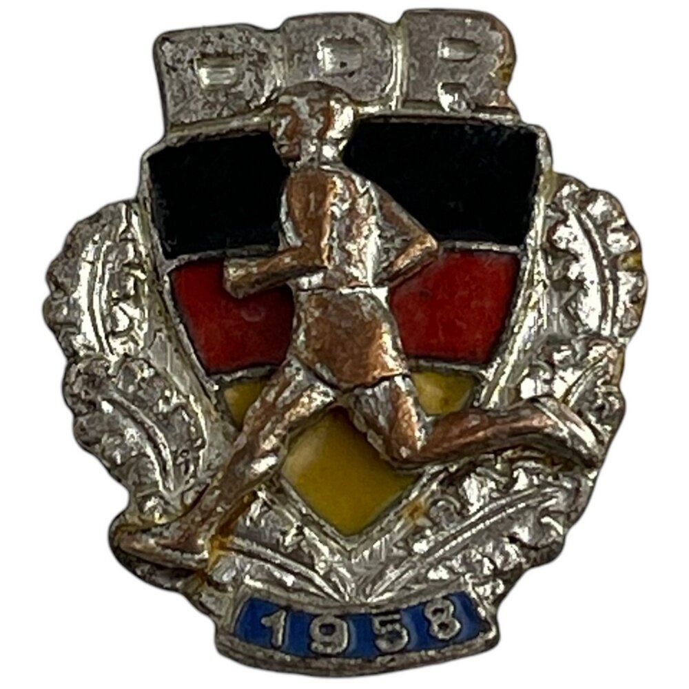 Знак "Спортивная классификация" серебряная степень, ГДР 1958 г.