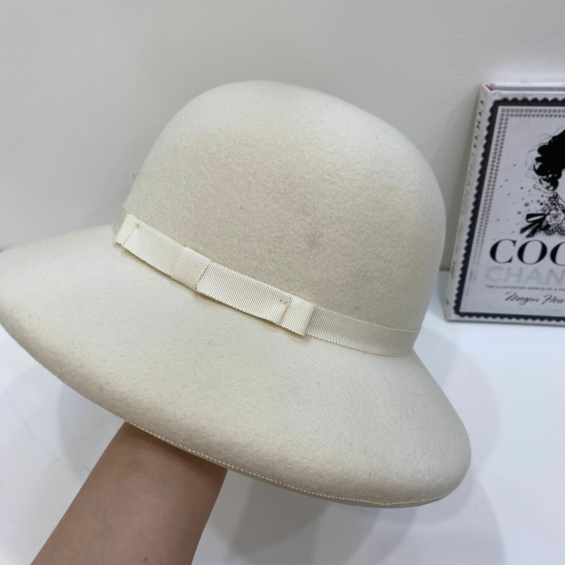 Шляпа  для женщин