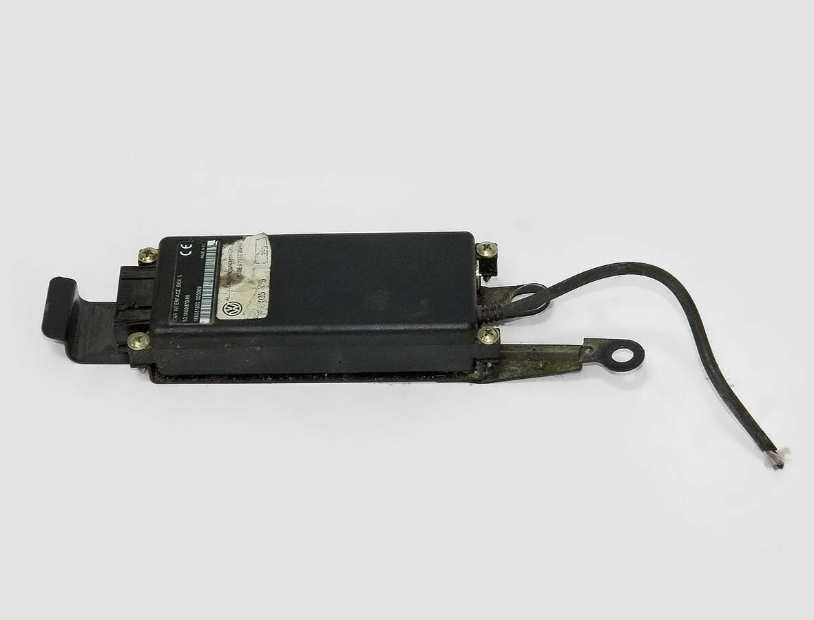 Интерфейсный телефонный блок управления VW Golf 4