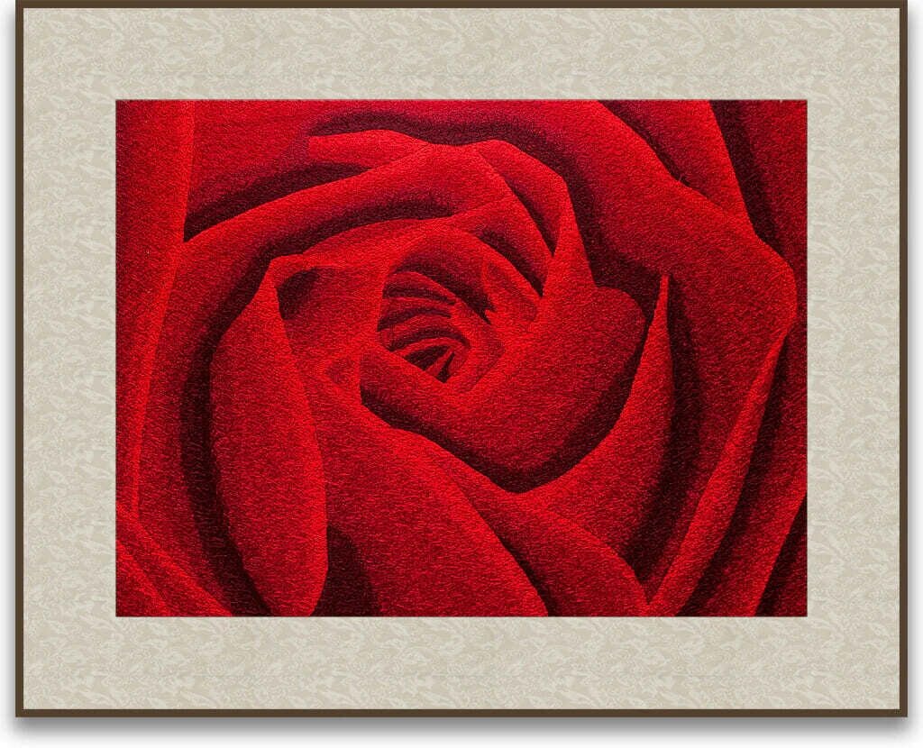 Картина вышитая шелком "Красная роза - символ любви" Размер 69 х 52 см