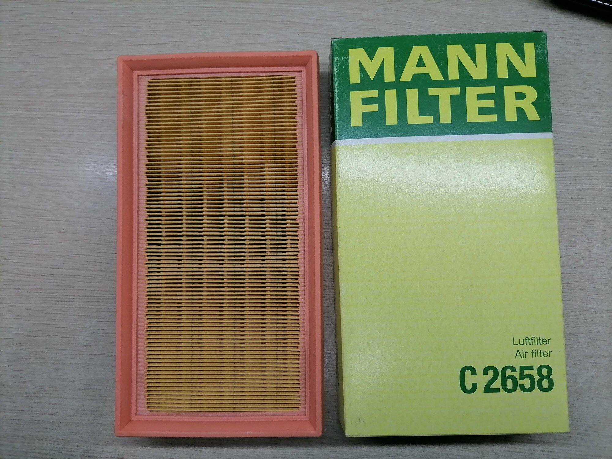 Фильтр воздушный MANN-FILTER C2658