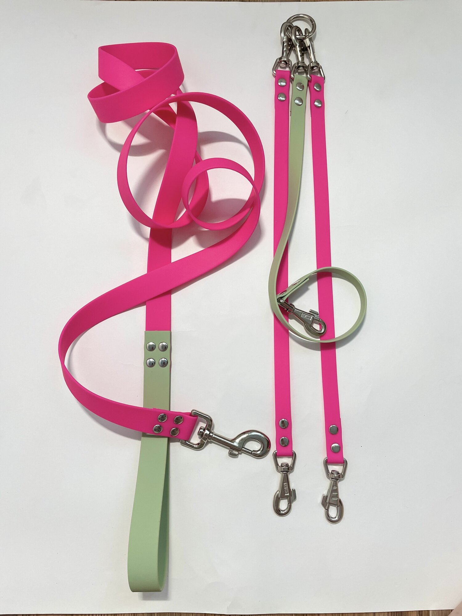 Сворка и поводок для собак из биотана (2 метра/25 мм- 40 см /15 мм)