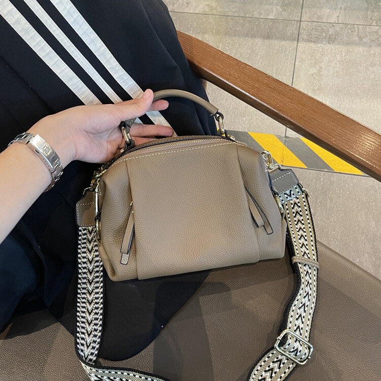 Сумка мессенджер