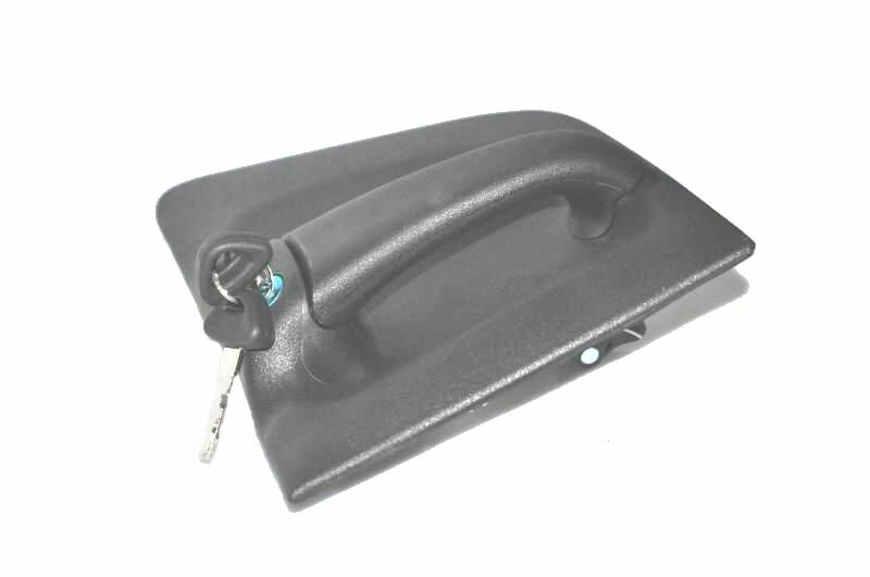 Ручка двери Scania 4-сер. LH S5828 OTP