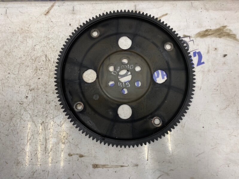 Б/У маховик Mazda Demio 2001 DW3W B3 26111 MAZDA арт. FN1119020