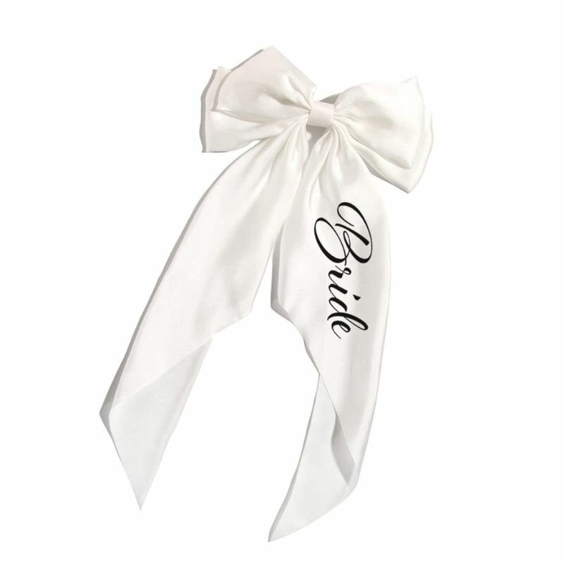 Головной убор невесты с белым бантом