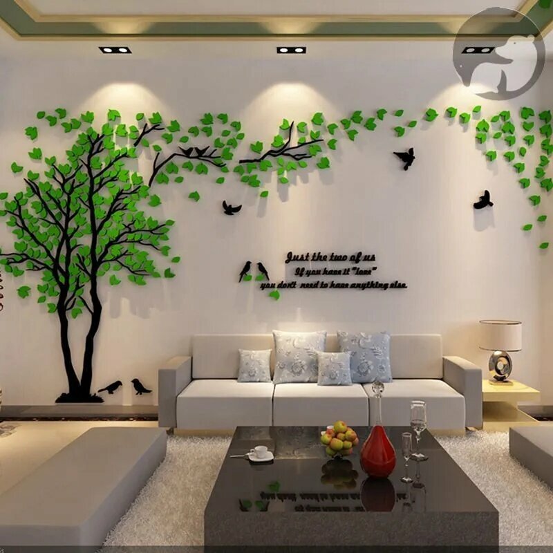 Объемные наклейки на стену с изображением большого дерева и птицы из хрусталя подходят для декорирования дивана и телевизора в гостиной