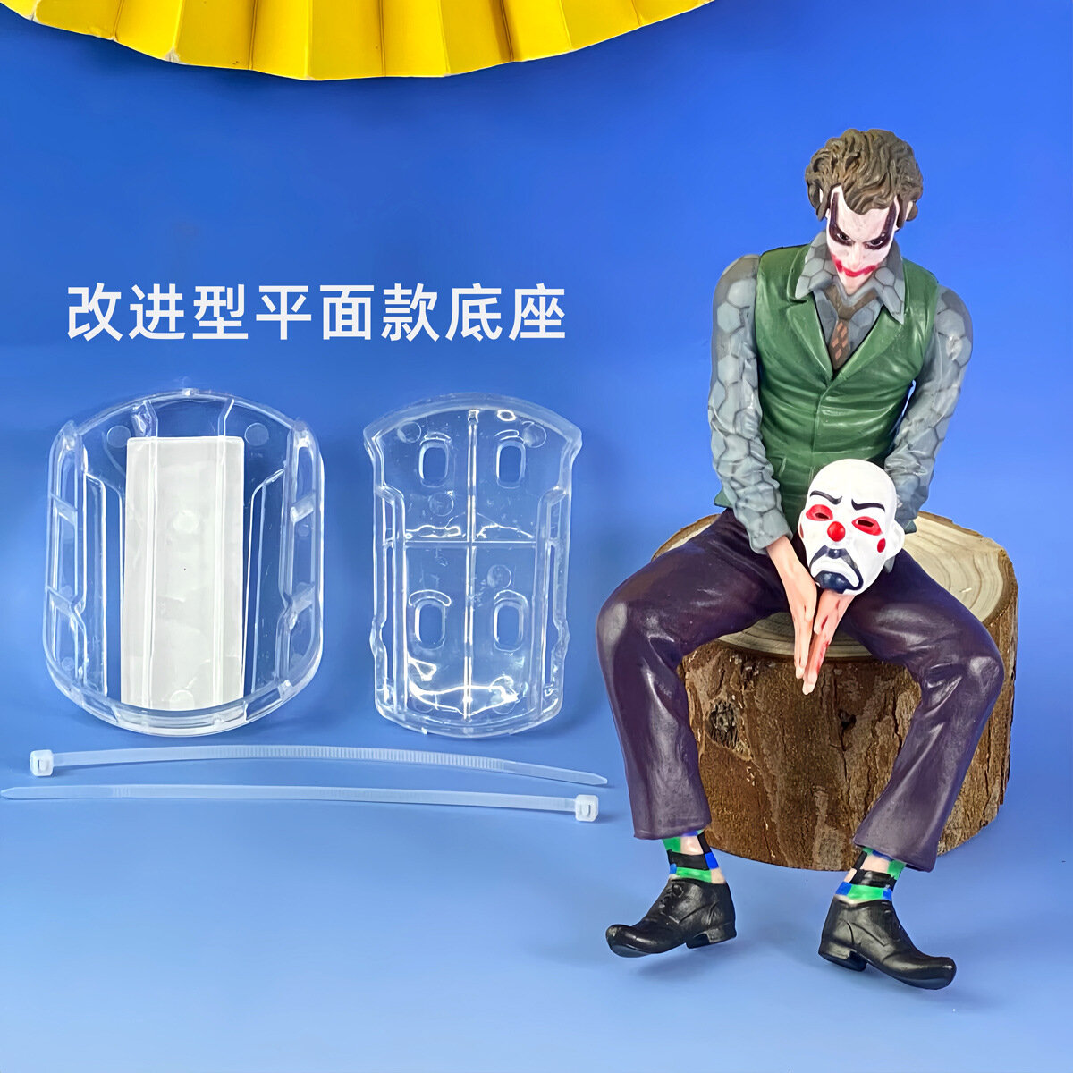 Красивые фигурки девушек: Хацунэ Мику, Фрилиан, Китагава, куклы-саваны: Локи, Сидзуку Куроэ и Елена.