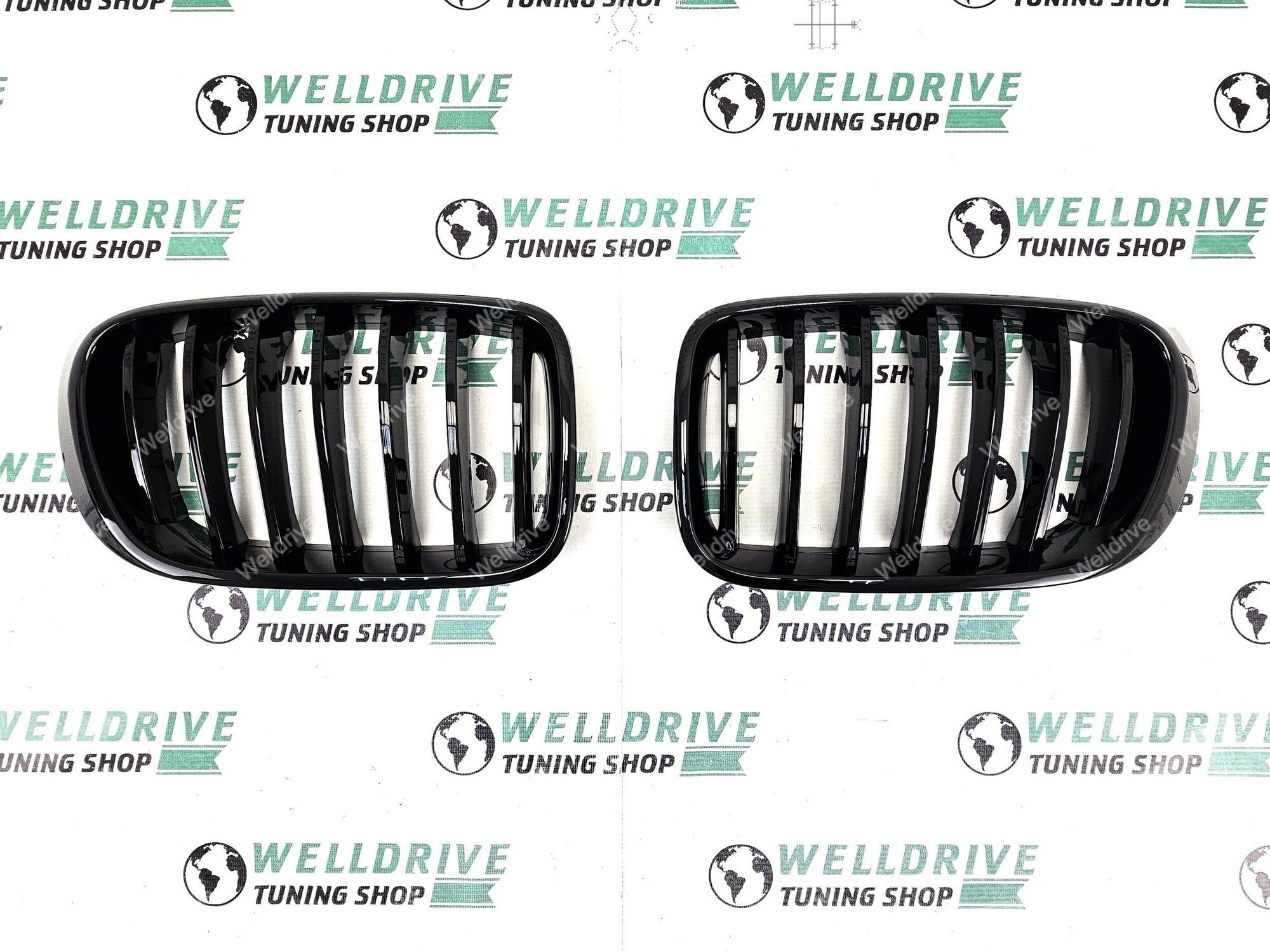 Решетки радиатора BMW X3 F25 рест X4 F26 M-Performance черный глянец