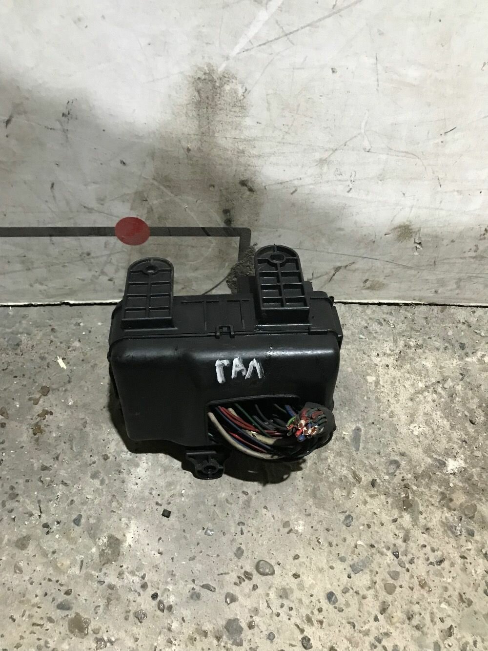 Блок предохранителей Hyundai Galloper I (1991—2003) HR801576