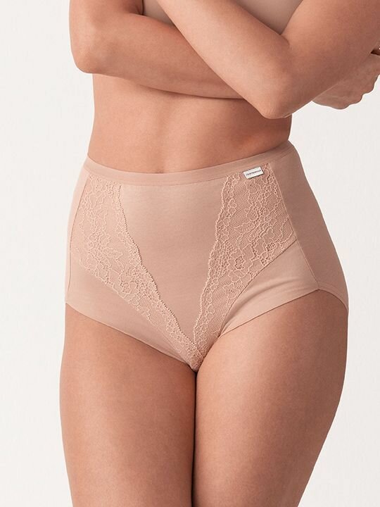 Трусы телесный