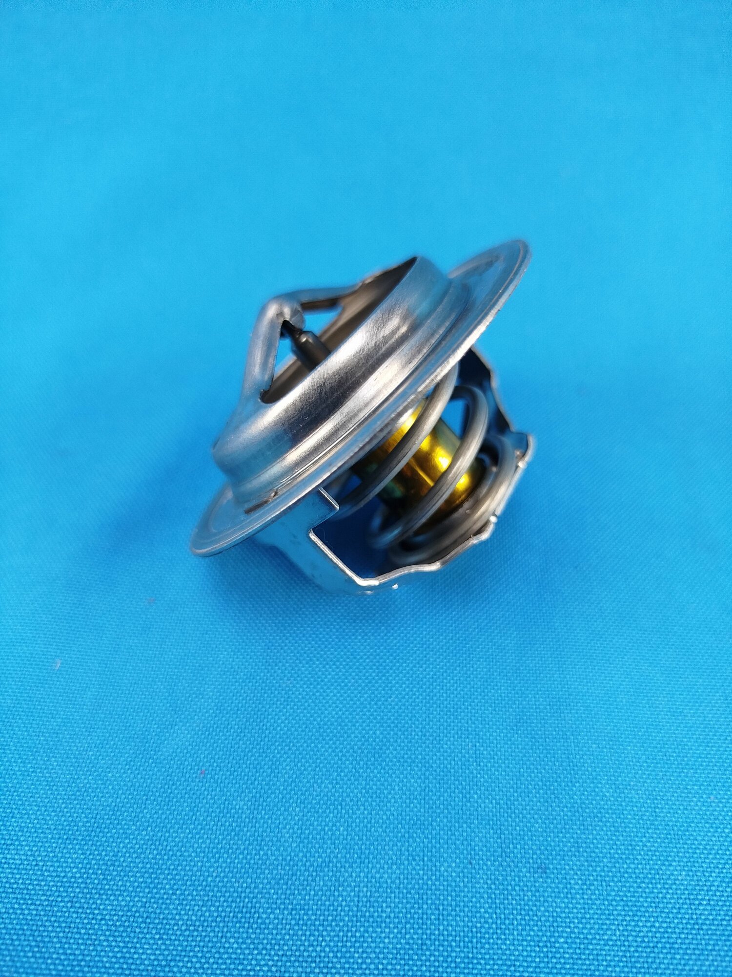 Термостат "прамо" для автомобилей ГАЗ 52, 53, 3307, 3308, 3309 дв.4216 80 *C (стато)