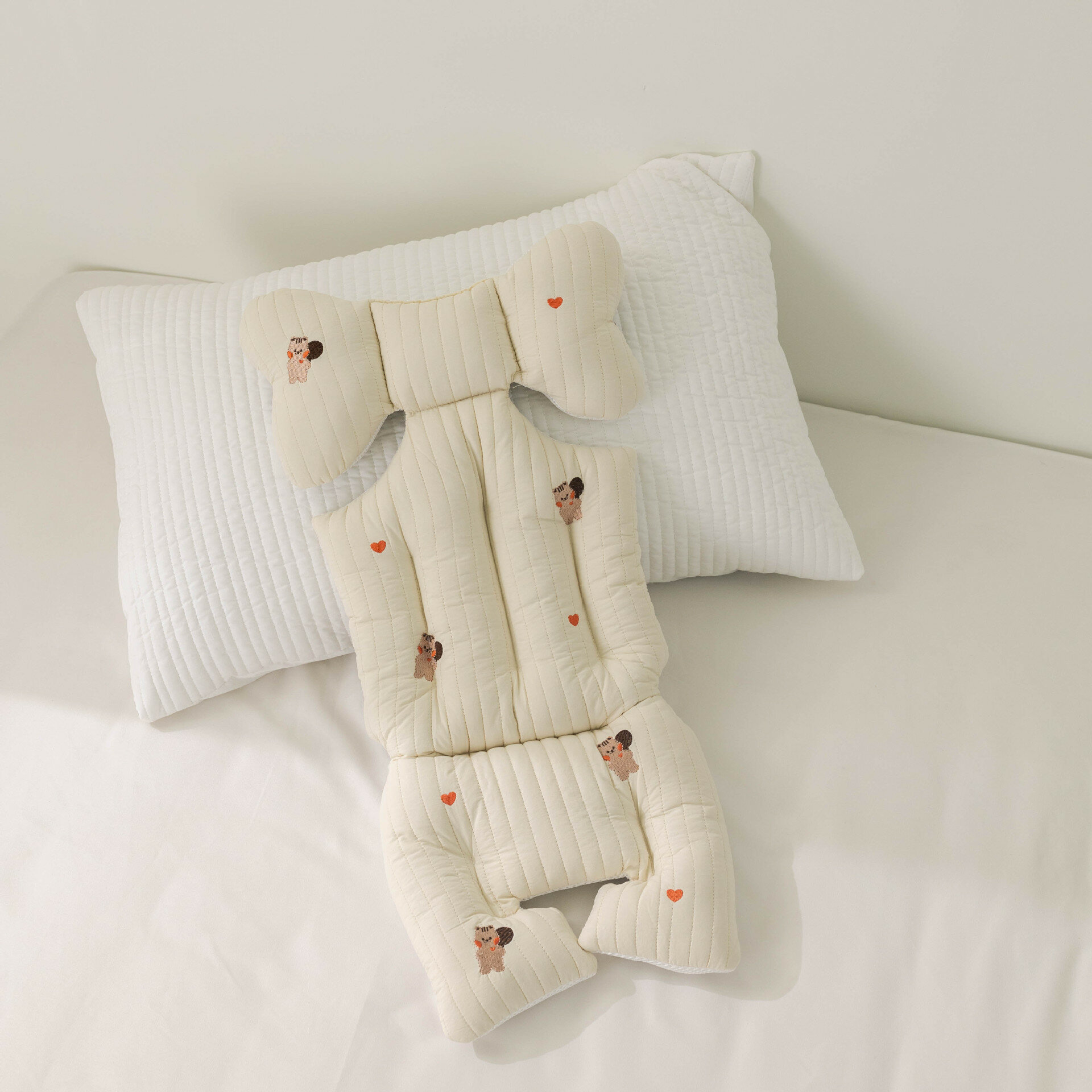 Корейская новая коляска для детей 2025 года с вышитым подушком, утолщенная хлопковая подушка для осени и зимы