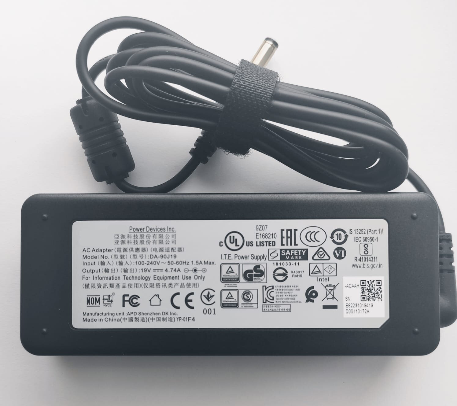 Адаптер блок питания для мониторов MSI MAG301CR2 MAG281URV MAG322CQRV MAG321CURV DA-90J19 19V-4.74A 90W