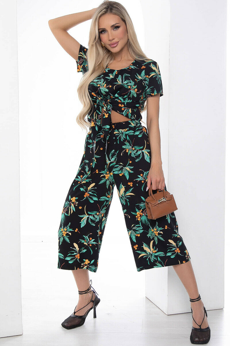 Комплект одежды