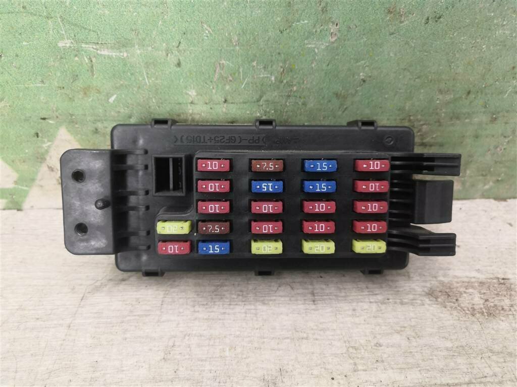 Блок предохранителей Chery Boo M11 10-14