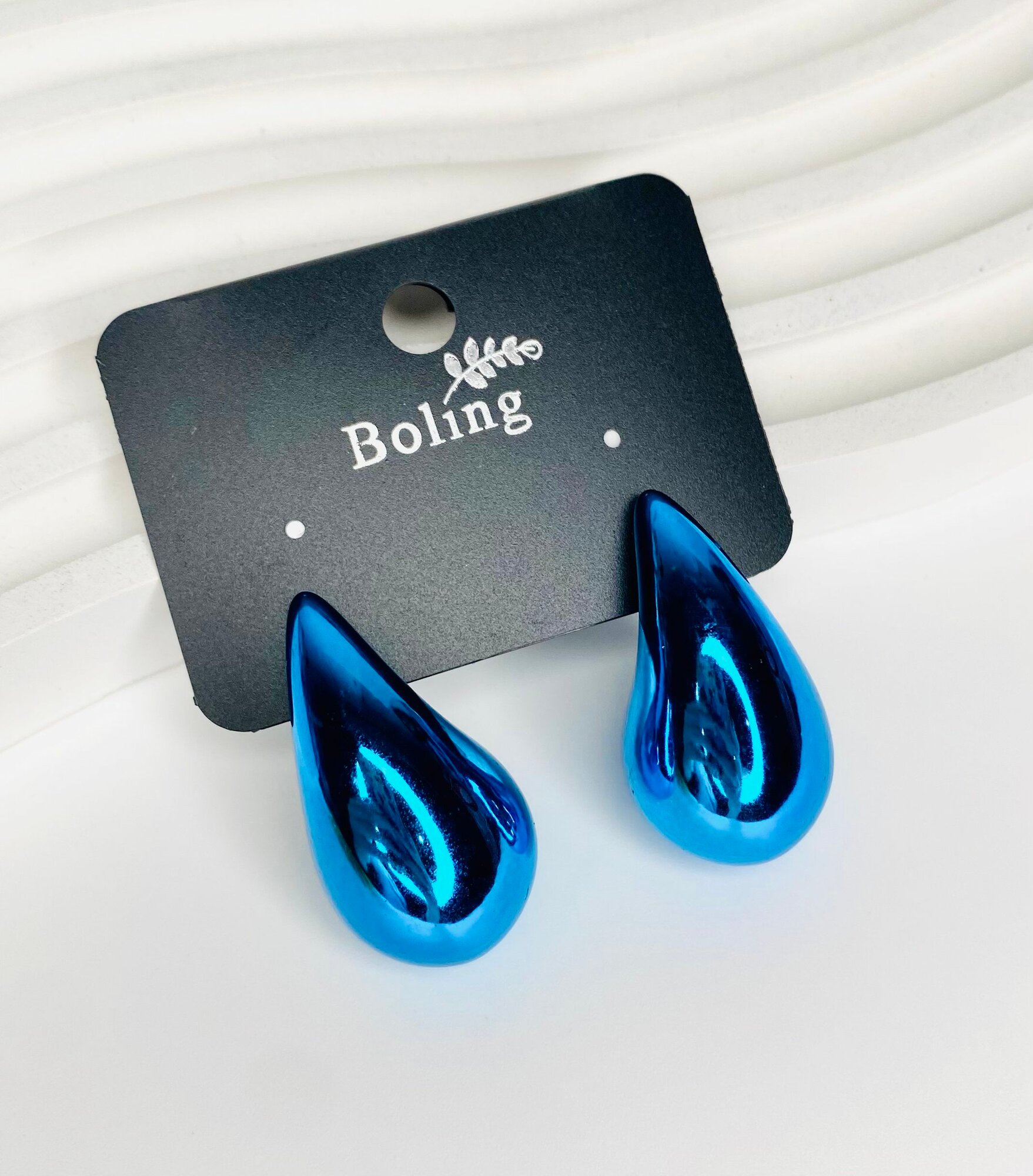 Серьги пусеты