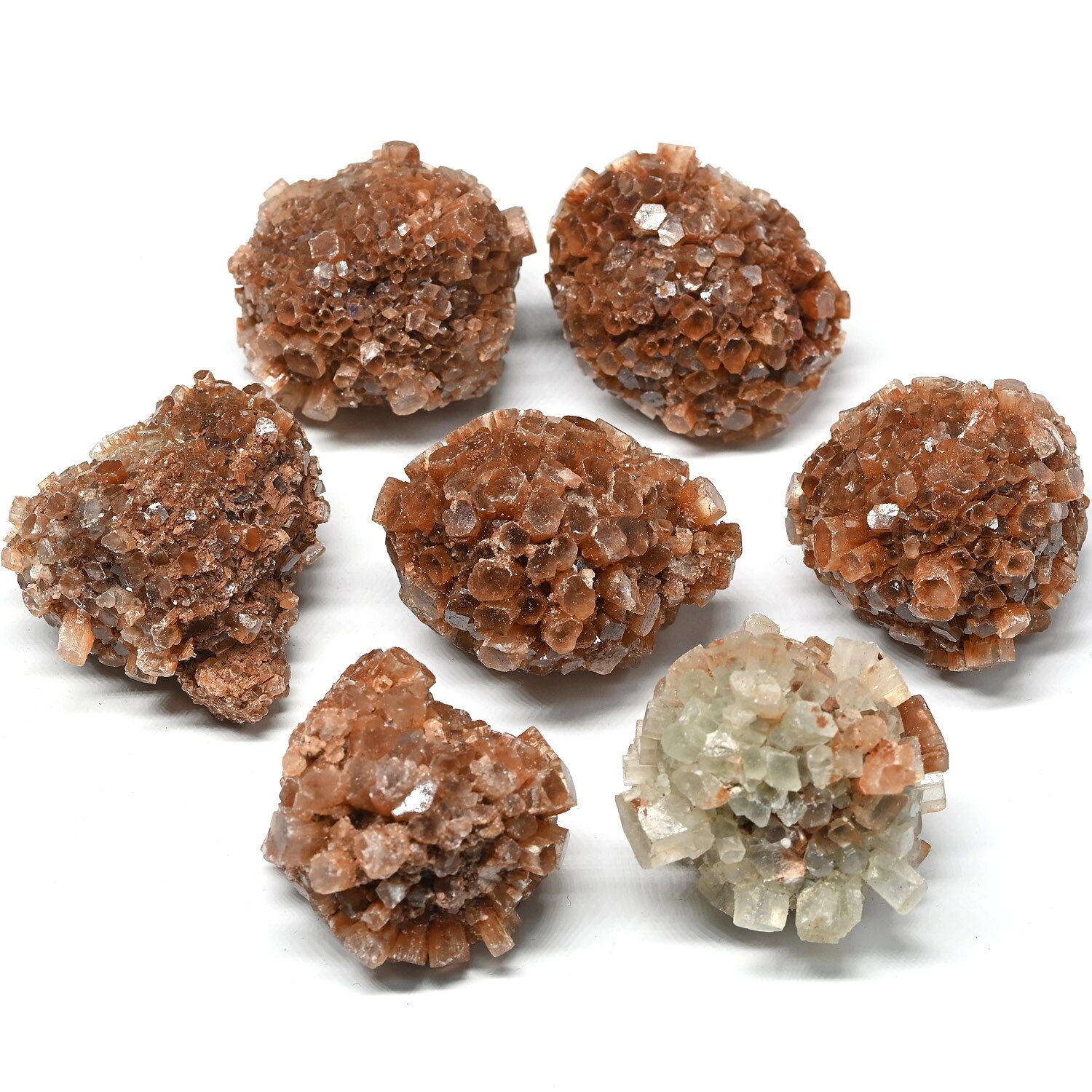 Арагонит кристаллическое образование 38*32*27мм .