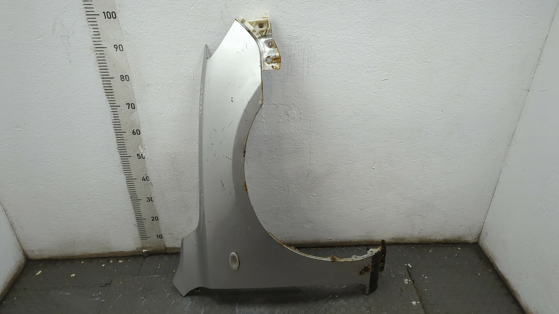 Крыло правое переднее Mazda 3 (BK) Б/У