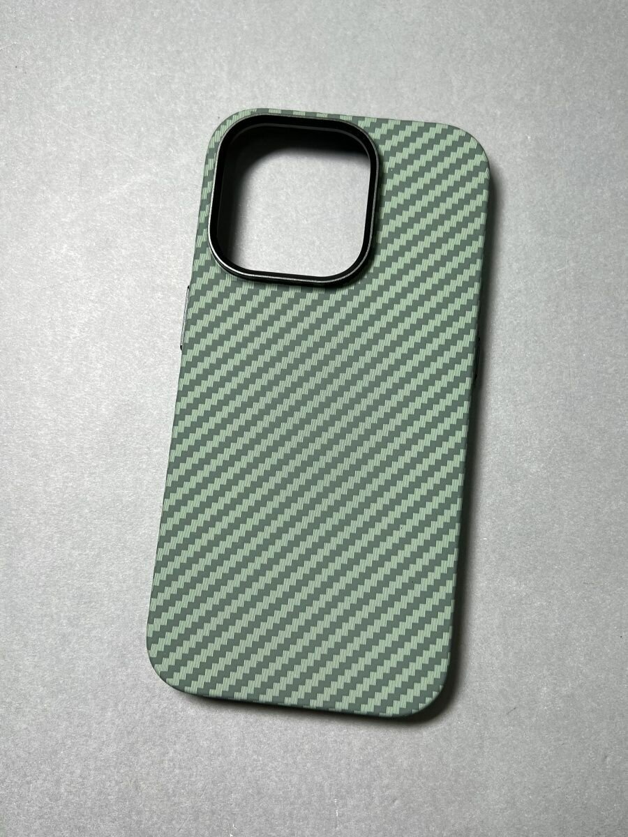 Чехол на iphone 14 Pro, защитный кейс LUXO на айфон 14 Про под карбон , soft-touch , с рисунком