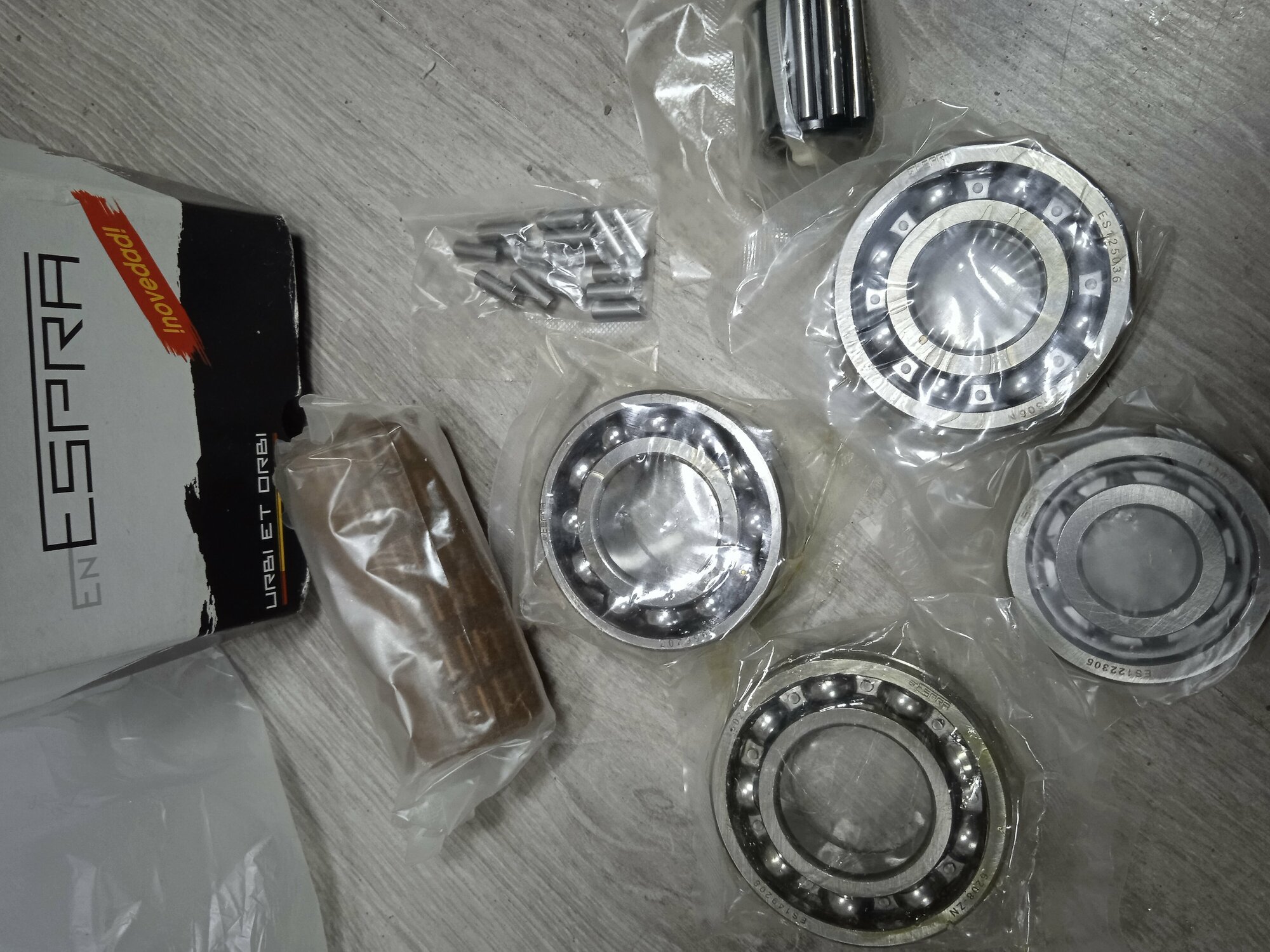 Ремкомплект КПП УАЗ 4ст. старого образца с синхронизаторами на всех передачах ESPRA-ES713183