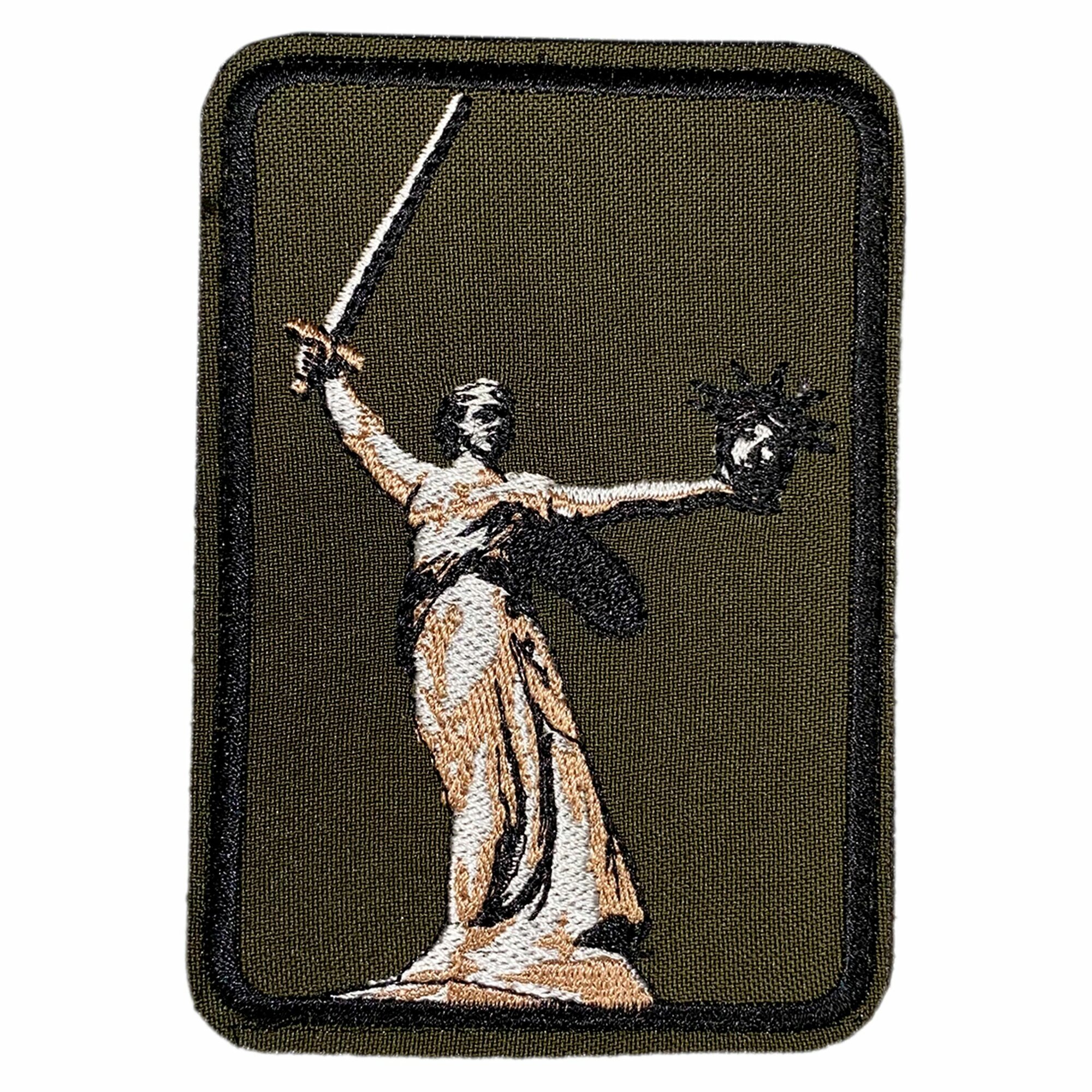 Нашивка, шеврон, патч (patch) на липучке Родина мать победительница, размер 10*7 см