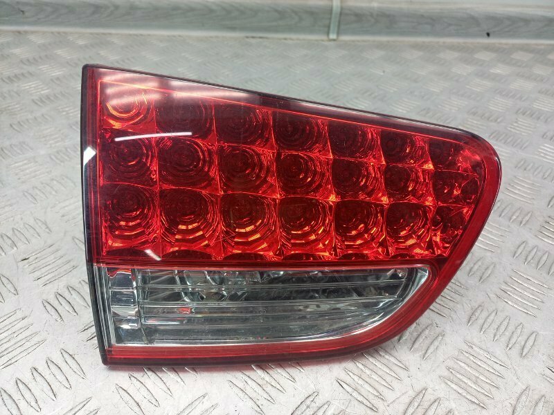 Б/У Фонарь задний левый Citroen C-Crosser / Ситроен С-Кроссер 2.2 HDI PSA4HN 156Л.С 2009