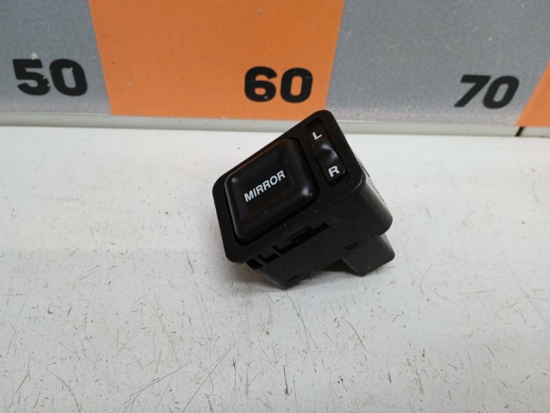 Б/У Джили МК Кросс Блок управления зеркалами Geely MK Cross 2013 LG1 237210 GEELY арт. 1017000304