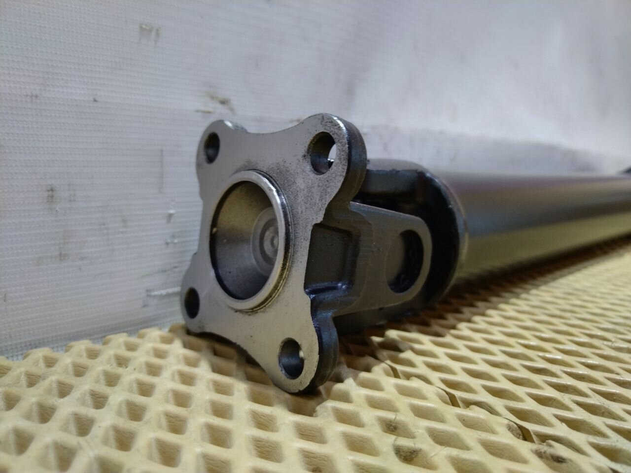 Карданный вал передний Toyota Probox / Succeed NCP55 NCP59