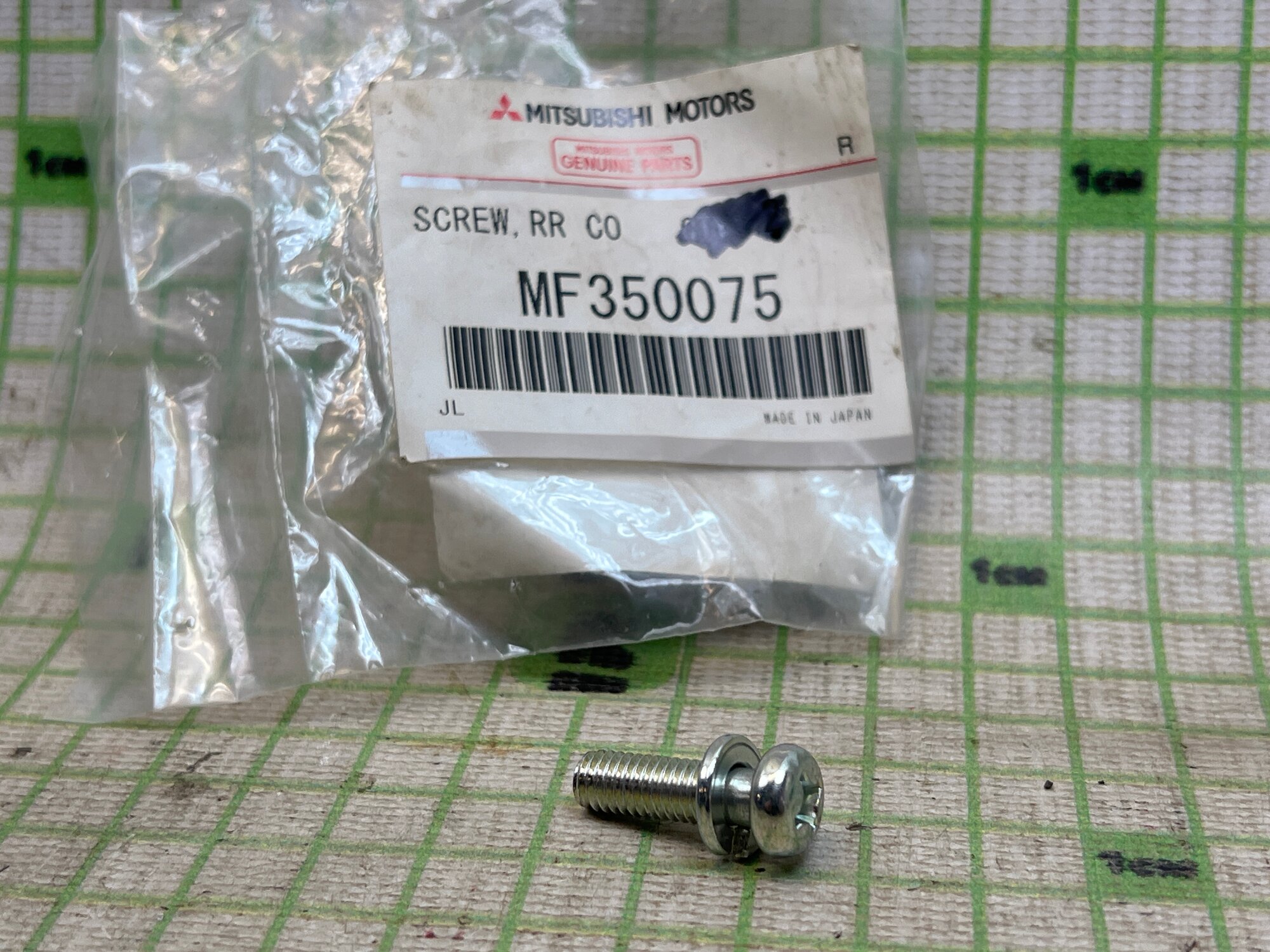 Болт дроссельной заслонки для Mitsubishi