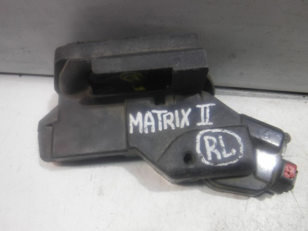 Замок двери задней левой Hyundai Matrix I рестайлинг (2005—2008) 8141017101