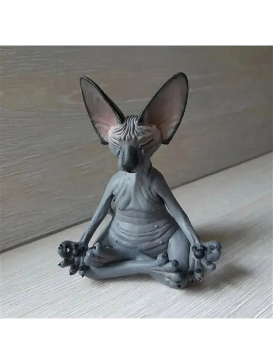 Медитирующий кошачий орнамент