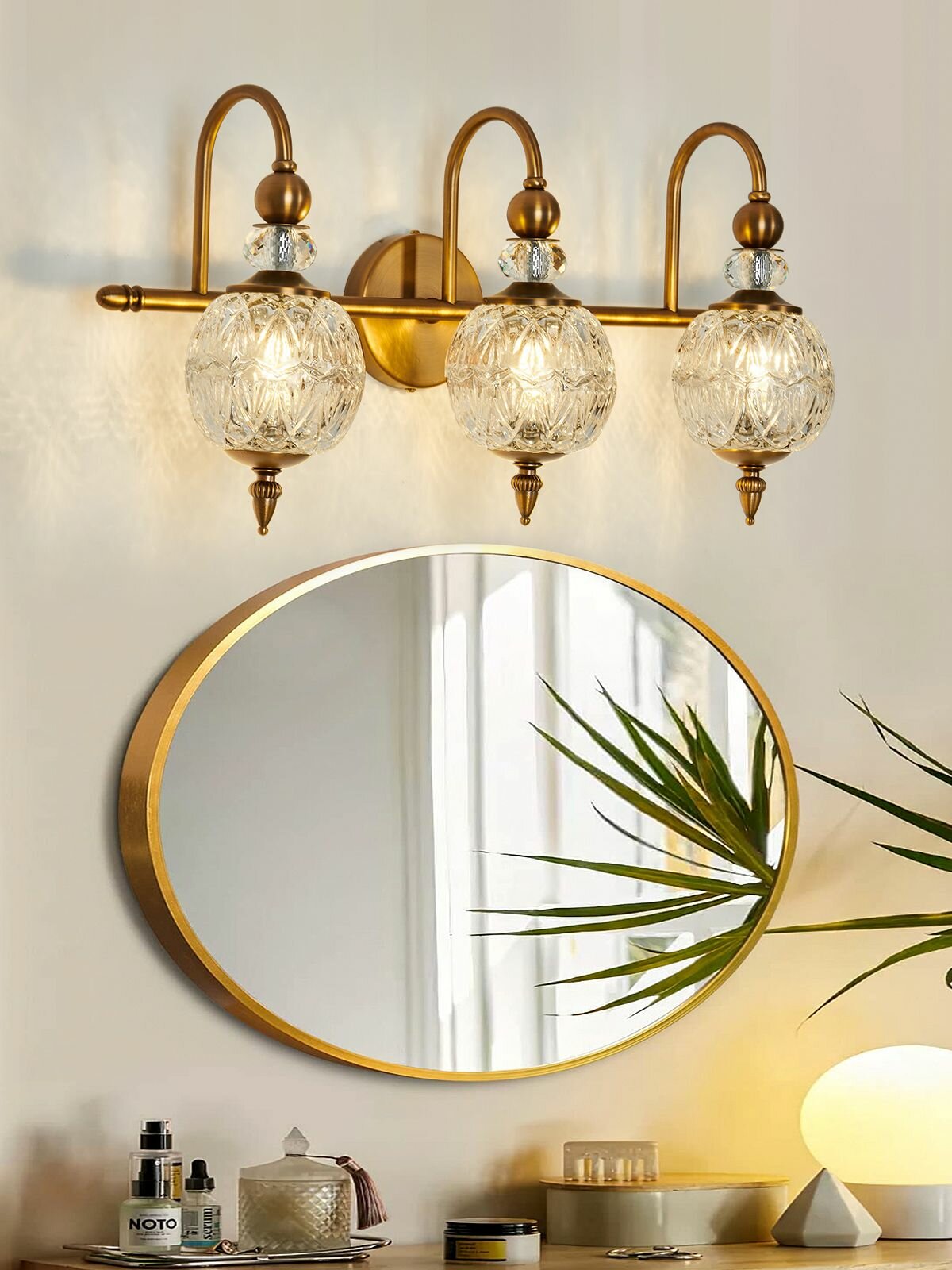 Бра настенные светильники G9 у зеркала для спальни, ванной, гостиной