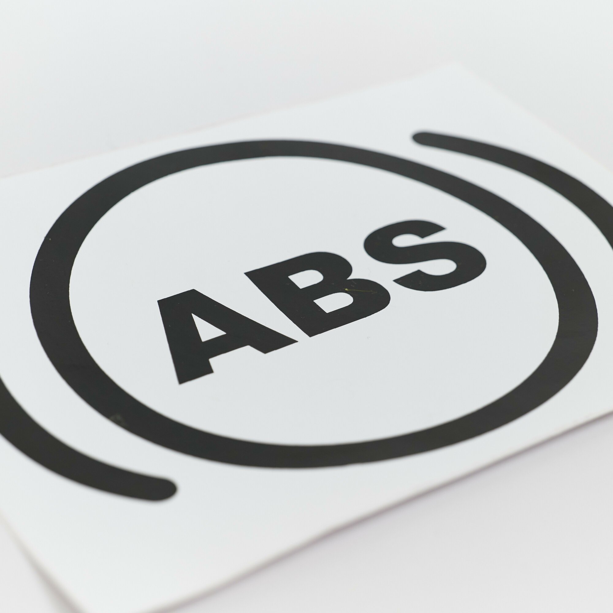 Наклейка "ABS установлено" — фото 1