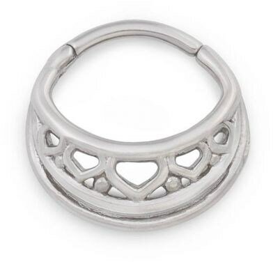 Пирсинг в нос