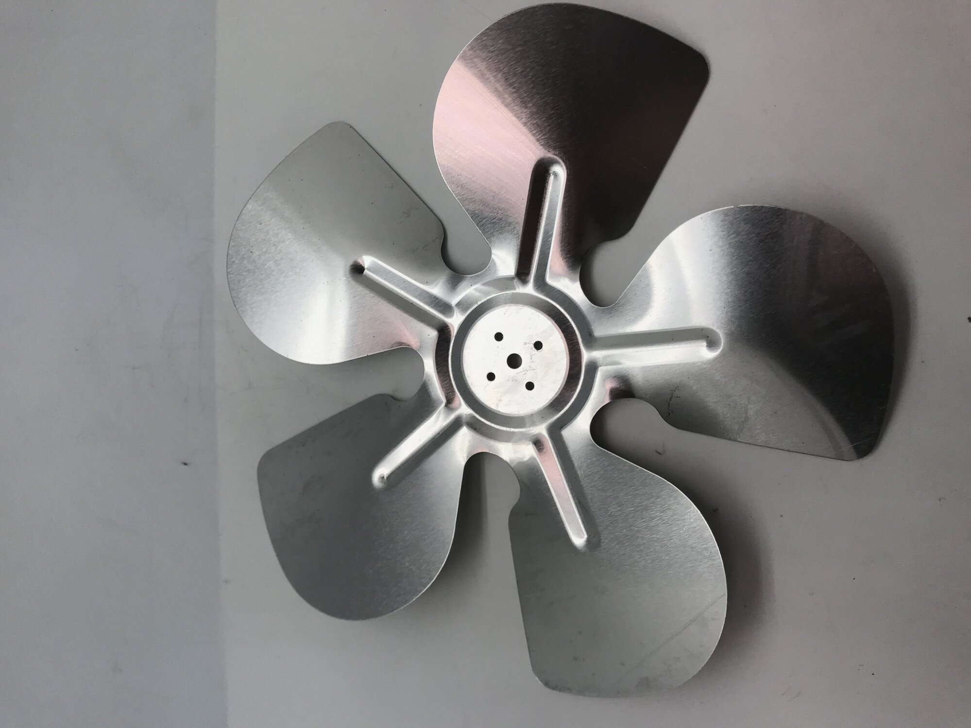 Крыльчатка вентилятора (всас.) 300мм, 28 (металл)