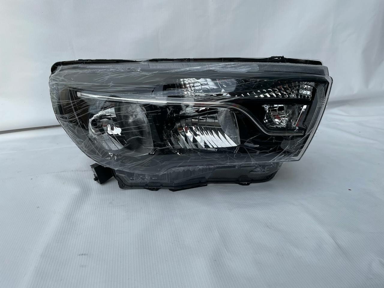 Фара правая LADA 8450006952, для LADA Vesta, галогенная, 2015-2022 гг, передняя