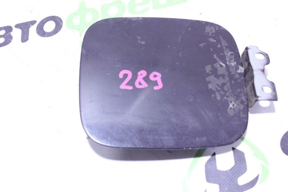 Лючок бензобака MITSUBISHI Carisma 2000 2003 MR125482